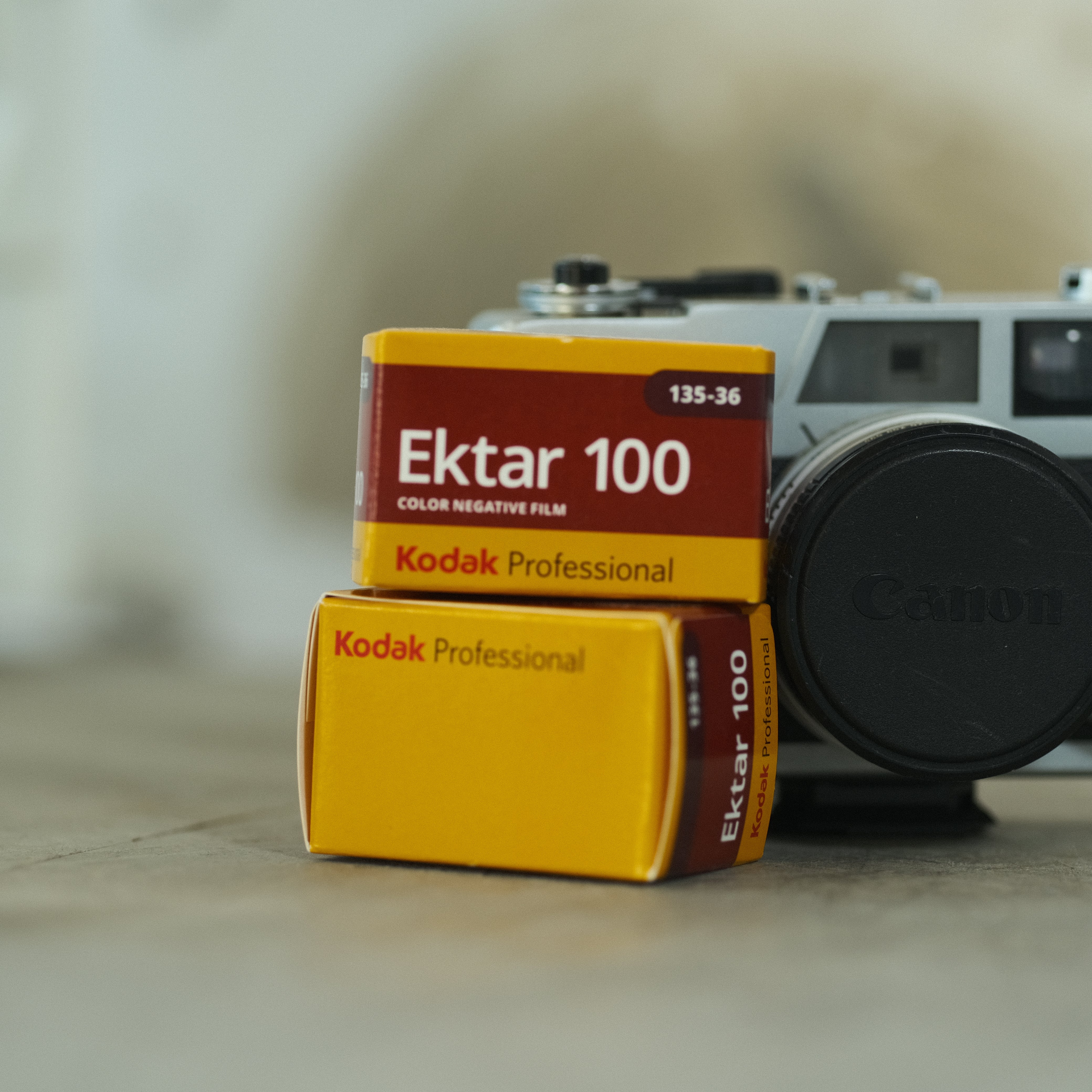 Kodak Professional Ektar 100 Color Negative Film (35mm Roll Film, 36 E ...